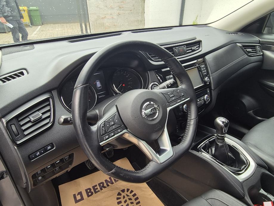 Nissan X-Trail 1,7 2020 GODINA ***99000***TKM NAVI LED PANO KAMERA ...