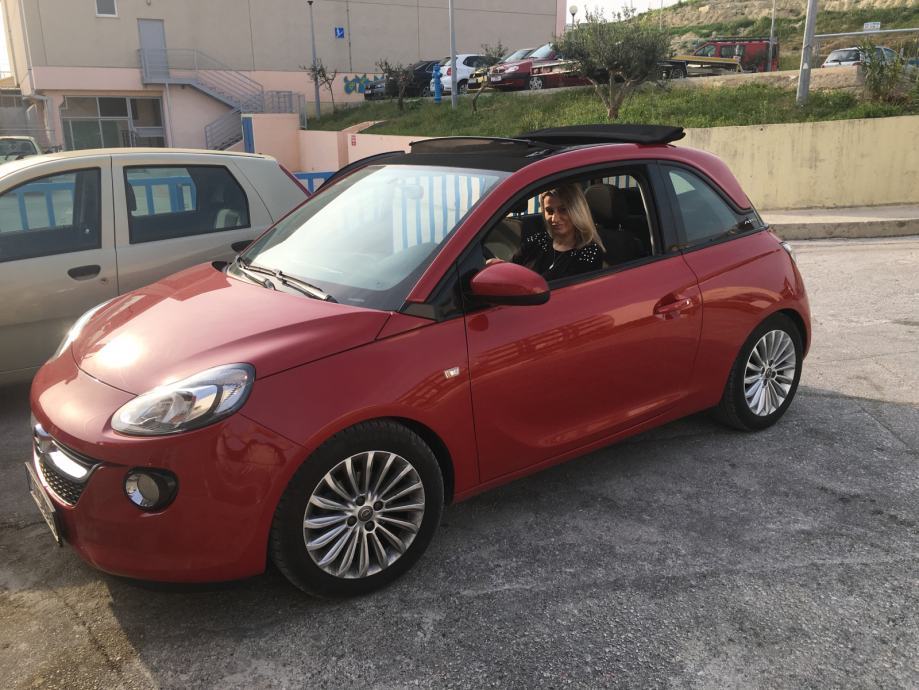 Opel Adam 1,4 automatik openair automatic prilika!, 2016 god.