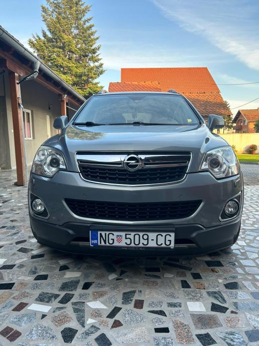 Opel Antara 2,2 CDTI automatik, 2011 god.