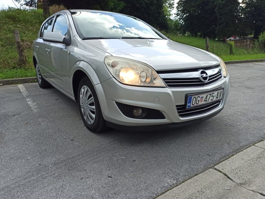 Opel Astra 1,4 16V, 2007 god.