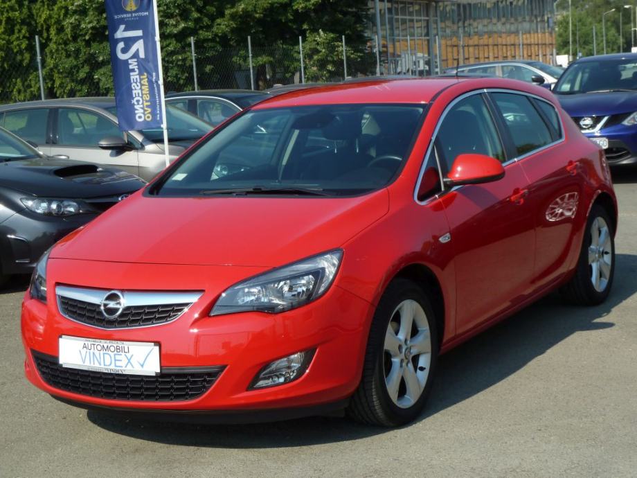 Opel Astra 1,4 Turbo - Automatik - REG 02/2019, 2012 god.