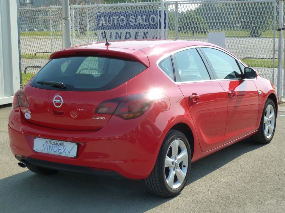 Opel Astra 1,4 Turbo - Automatik - REG 02/2019, 2012 god.