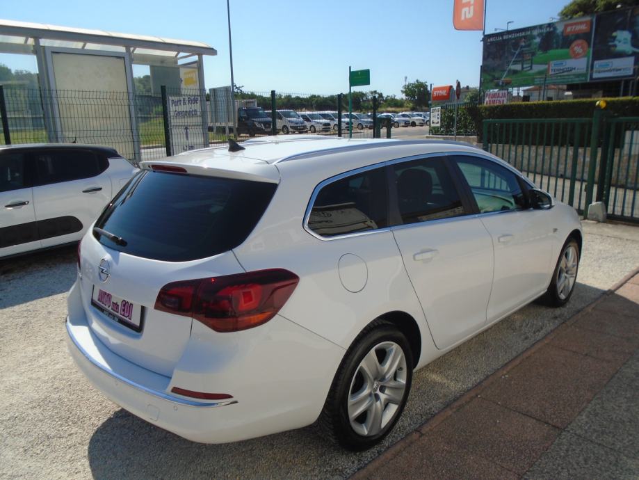 Opel Astra 1.4 TURBO COSMO PLIN, 2016 god.