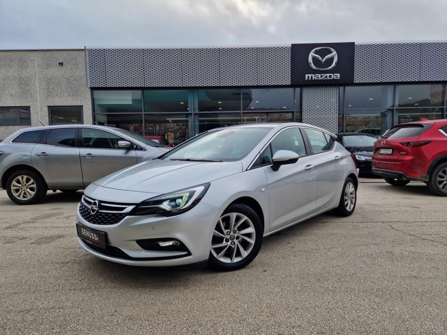 OPEL ASTRA 1.4 XFT 5 DOOR INNOVATION, 2018 god.
