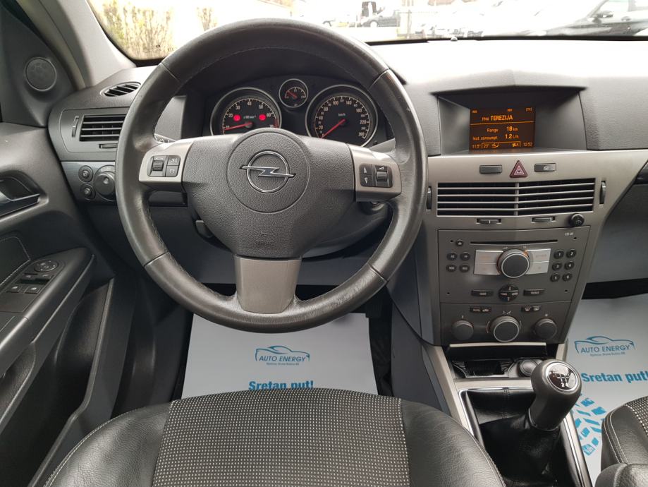 Opel Astra 1,6 16V *Cosmo* 5 vrata, 2005 god.