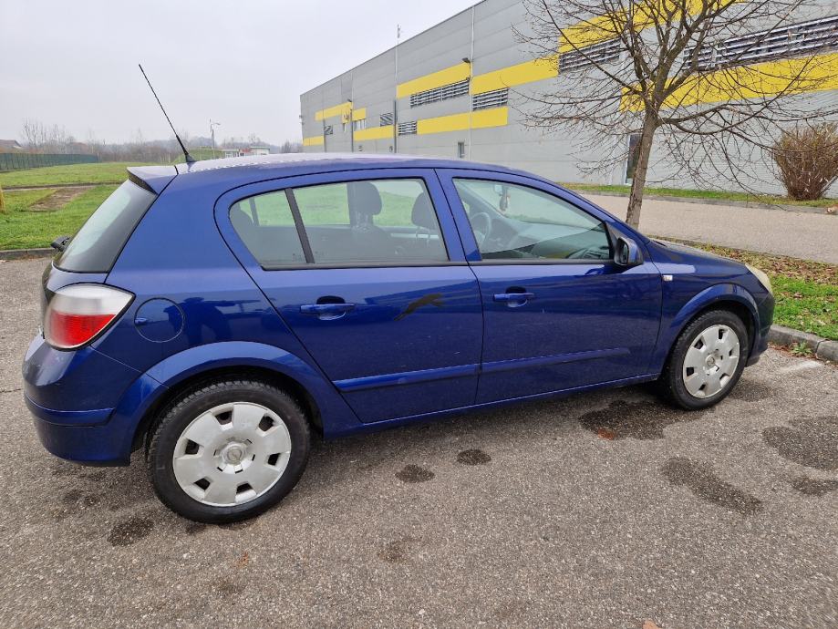 Opel Astra 1,6 16V, 2006 god.