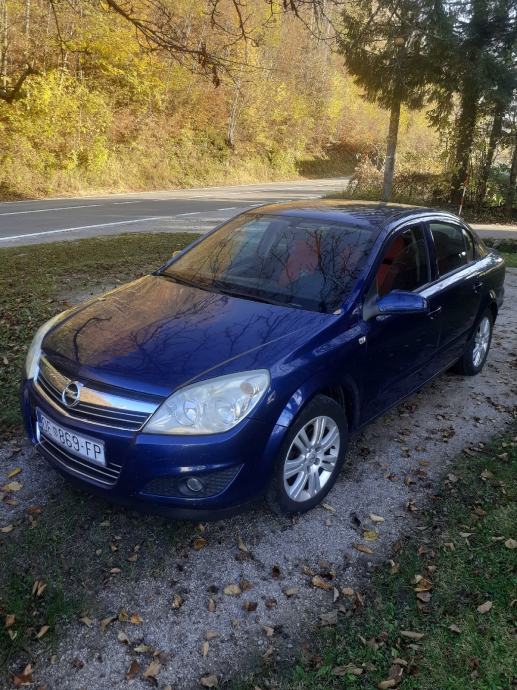 Opel Astra 1,6 16V, 2008 god.