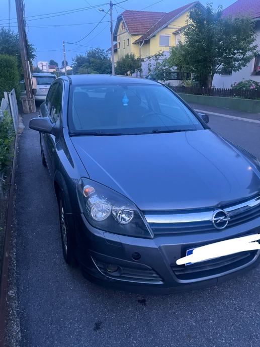 Opel Astra 1,6 16V, 2006 god.