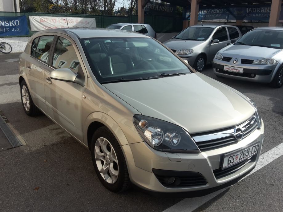 Opel Astra 1,6 16V XEP COSMO, 2006 god.