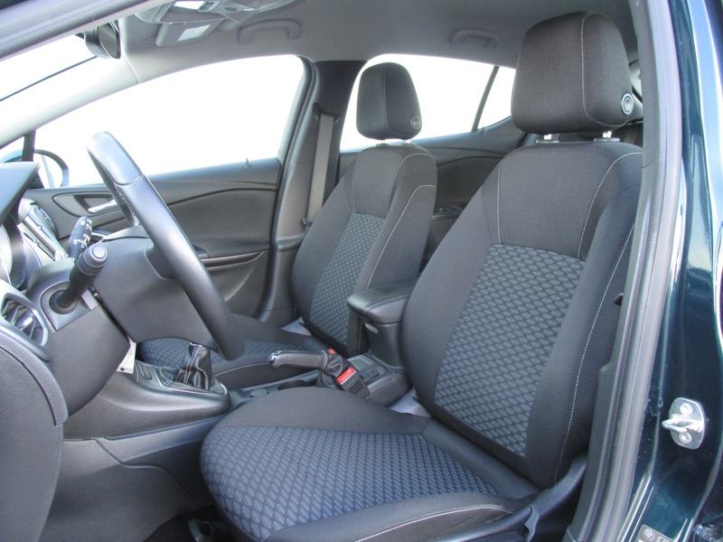 Opel Astra 1.6 CDTI Enjoy NEMA P.P, REG.DO 14/03/2020, 2016 god.