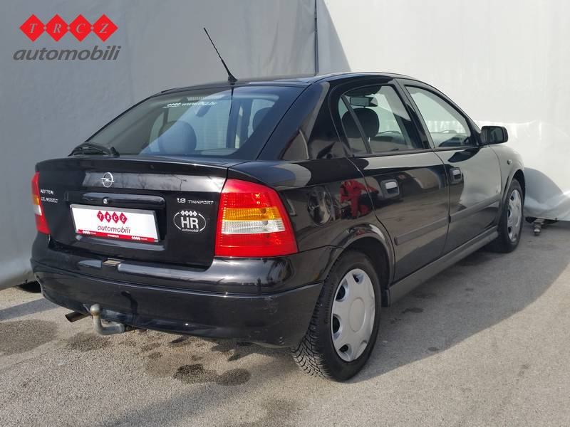 OPEL ASTRA 1,6, 2006 god.