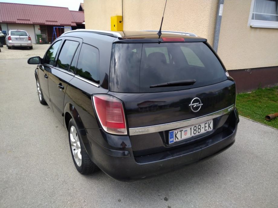OPEL ASTRA 1.7 CDTI COSMO SPORT, 2005 god.