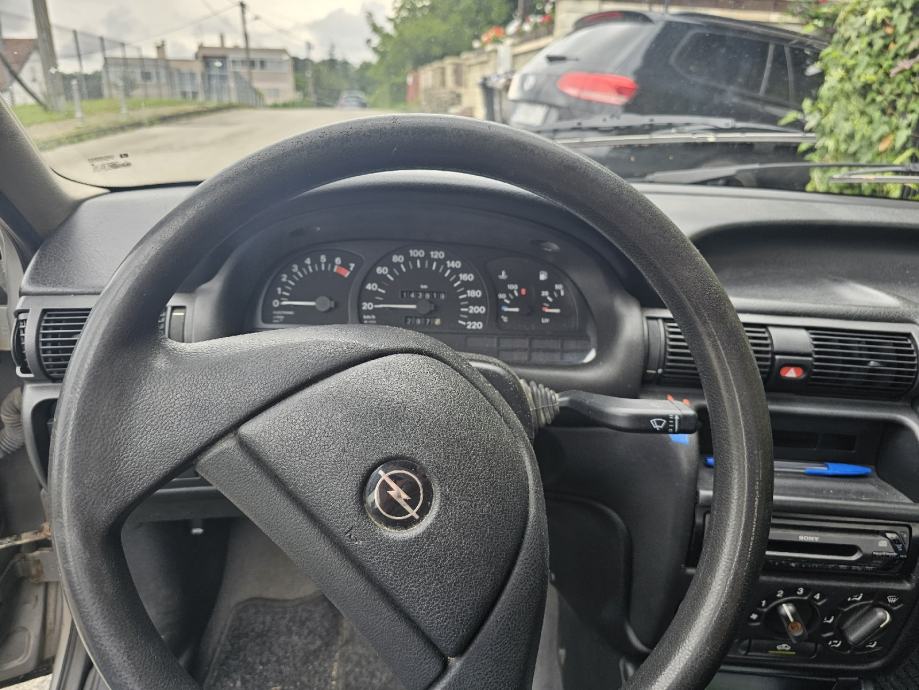 Opel Astra CD, 1994 god.