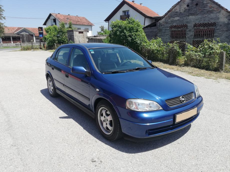 Opel Astra Classic 1,4 16v 2004g reg 3mj 2020 sva oprema, 2004 god.