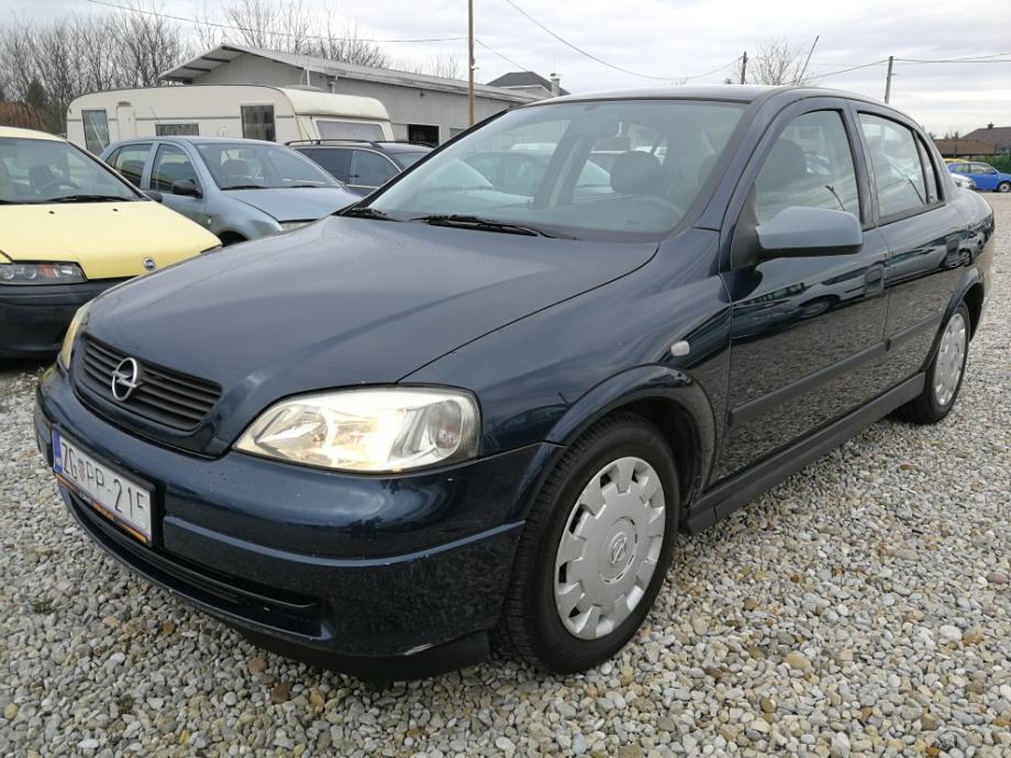 Opel Astra Classic 1,4 i, 2002 god.