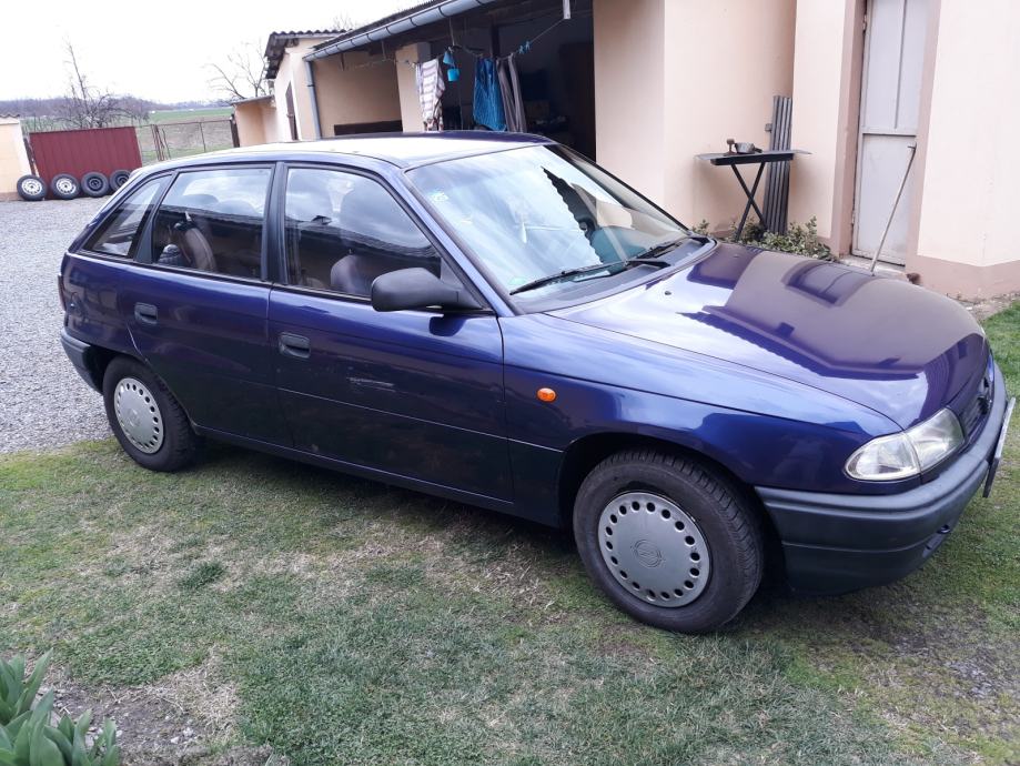 Opel Astra Classic 1,4, 1999 god.