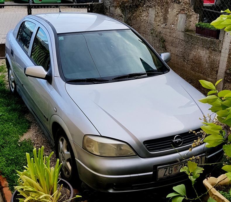 Opel Astra Classic 16V, 2000 god.