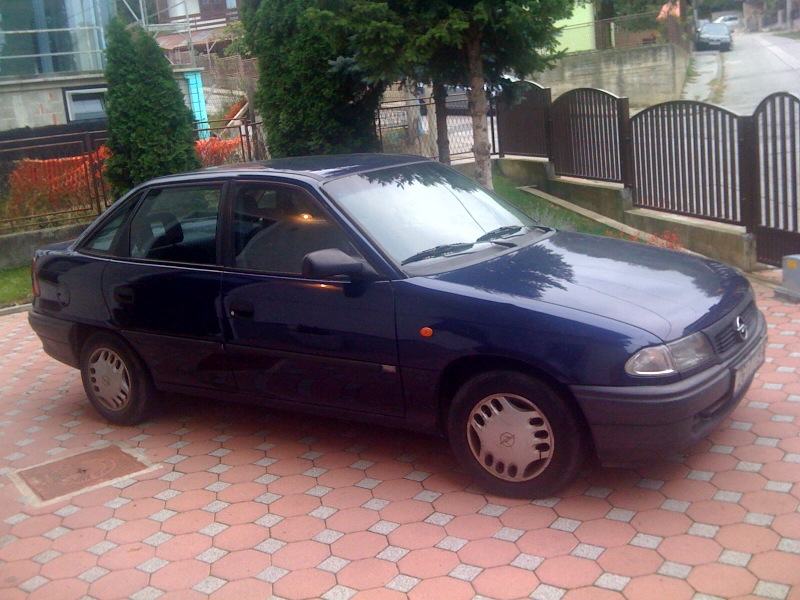 Opel Astra Classic Classic, 1998 god.