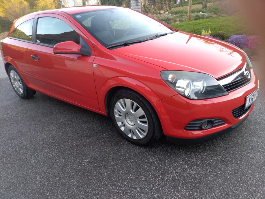 Opel Astra Coupe 1.4, 2007 god.