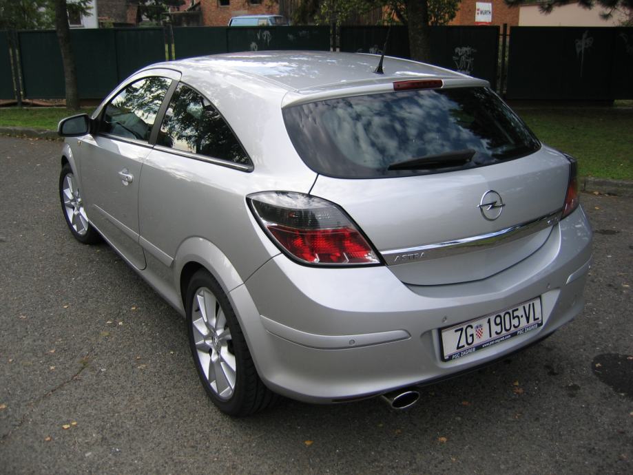 Opel Astra Coupe GTC 1.7 CDTI COSMO+ SPORT, 2005 god.