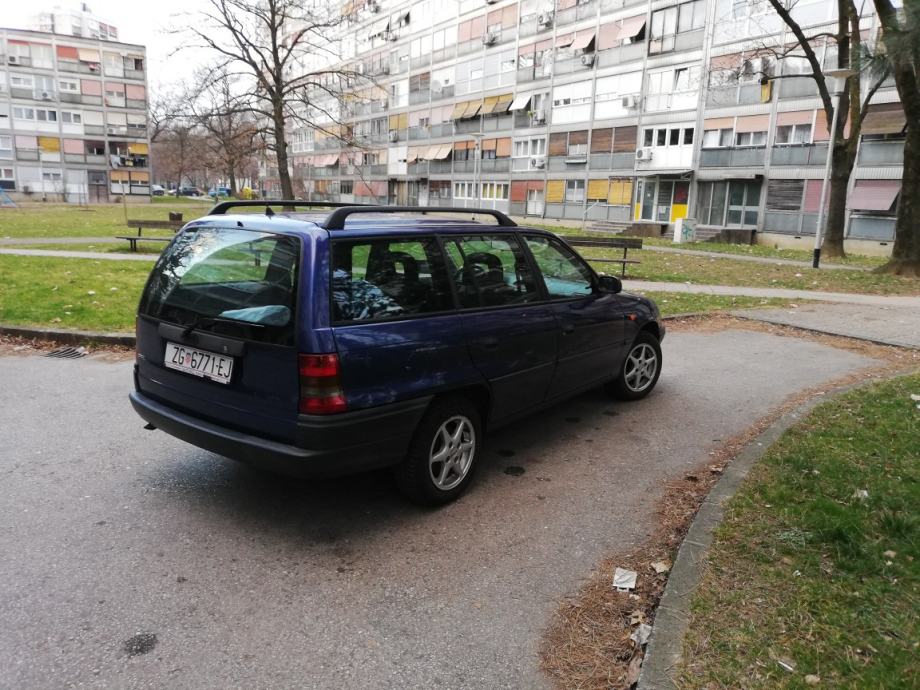 Opel Astra F Karavan Caravan 1,4 2000 reg god dana, 2000 god.