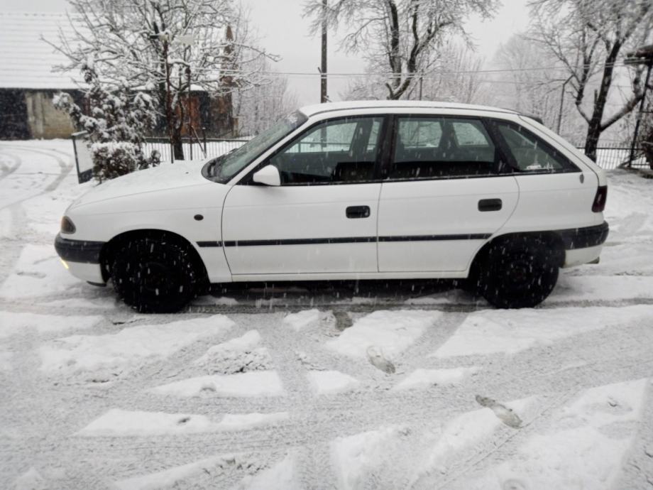 Opel Astra F GLS 16V LPG, 1995 god.