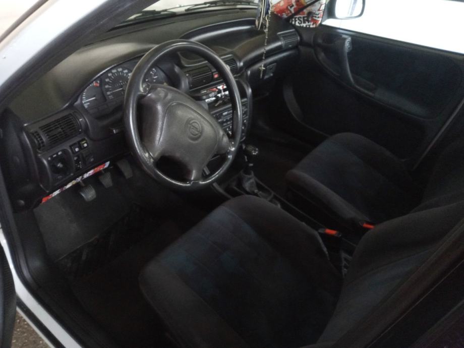 Opel Astra F GLS 16V LPG, 1995 god.