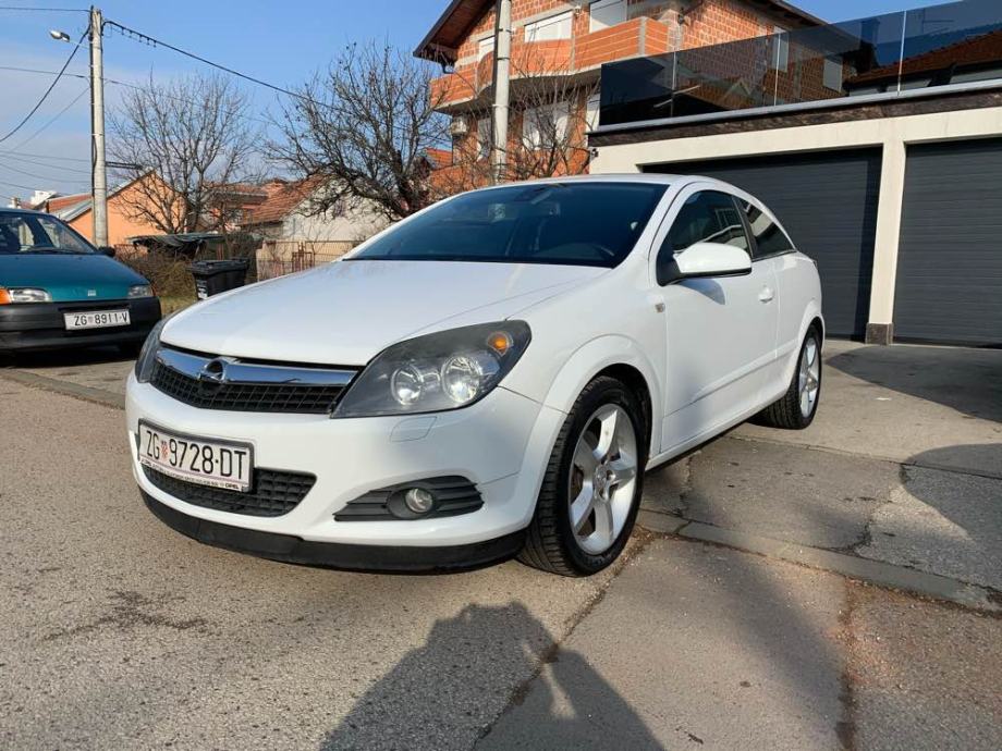 Opel Astra GTC 1,6 16V u odlicnom stanju 2008 god 148tkm hr auto 3750 ...