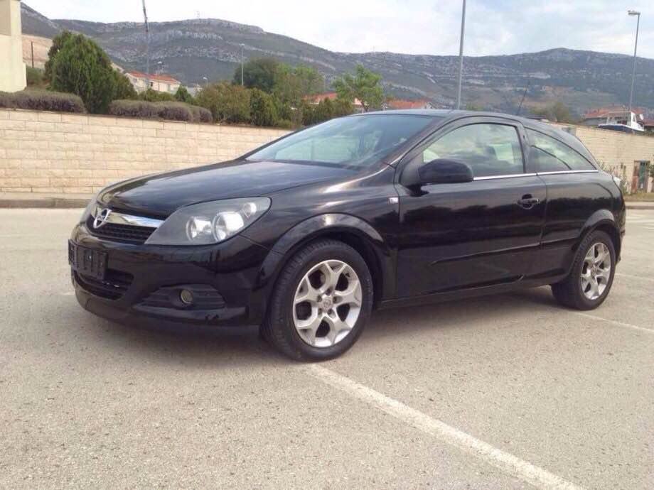 Opel Astra GTC 1.7 CDTI cosmo, 2005 god.