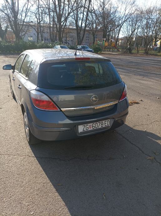 Opel Astra H 1.4 PLIN, reg.5/2004, 2006 god.