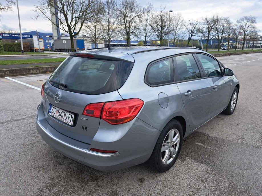 Opel Astra J Karavan ST 1.6 CDTI, 1. vl., TV, 2015 god.