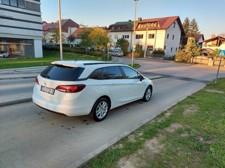 Opel Astra Karavan 1,5 cdti, reg.9/23,Jamstvo 1 god., 18200€, 2021 god.