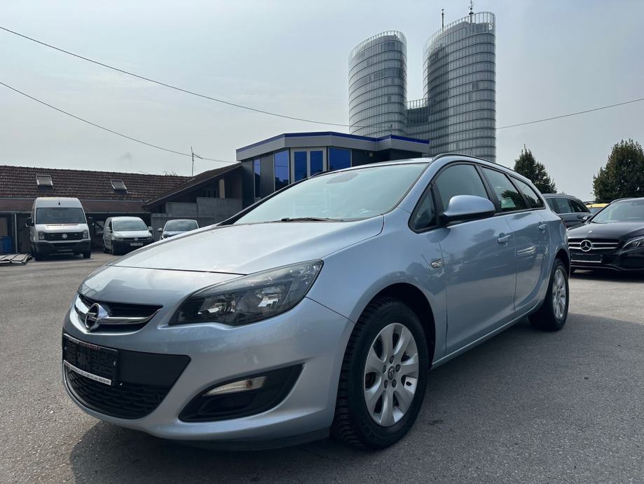 Opel Astra Karavan 1,6 CDTI **ODLICNO STANJE**, 2016 god.