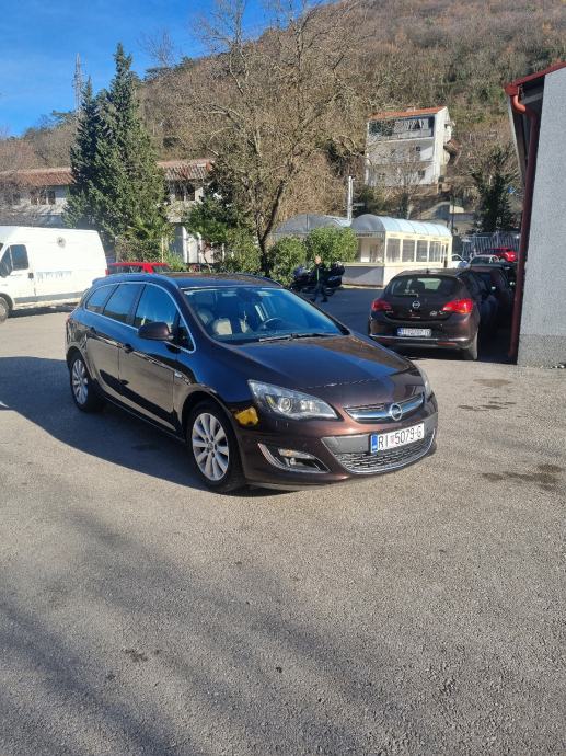 Opel Astra Karavan 2,0 CDTI, 2015 god.