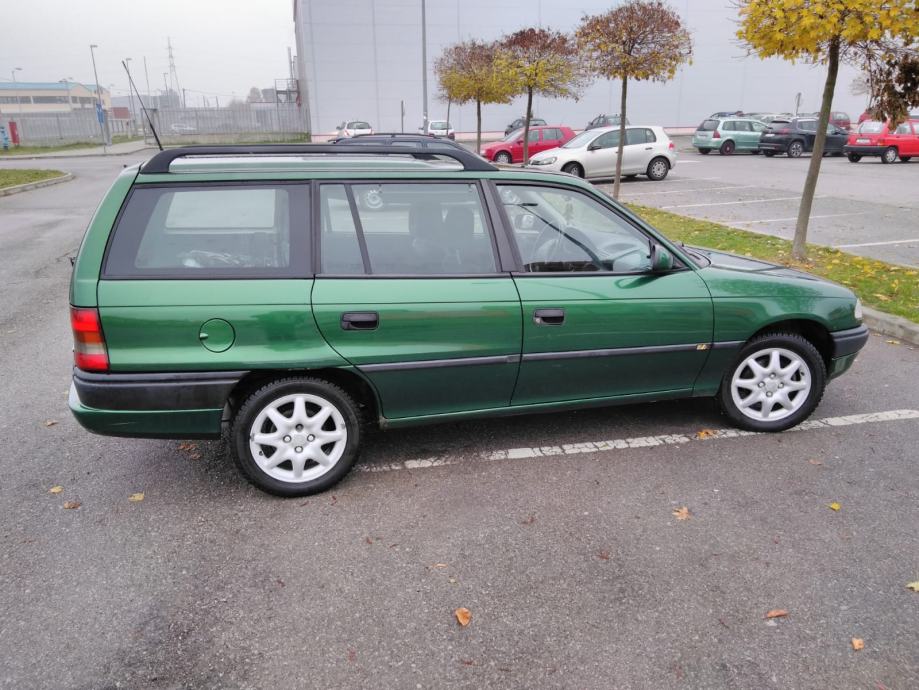 Opel Astra KARAVAN F 1.6 16V REG DO 11/2019, 1995 god.
