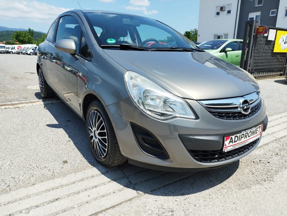 Opel Corsa 1,2 16V / REG 1 GOD !!, 2011 god.