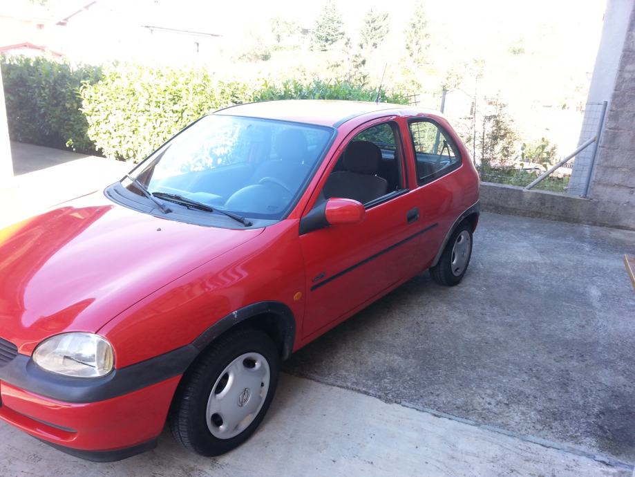 Opel Corsa 1,2 swing, 1997 god.