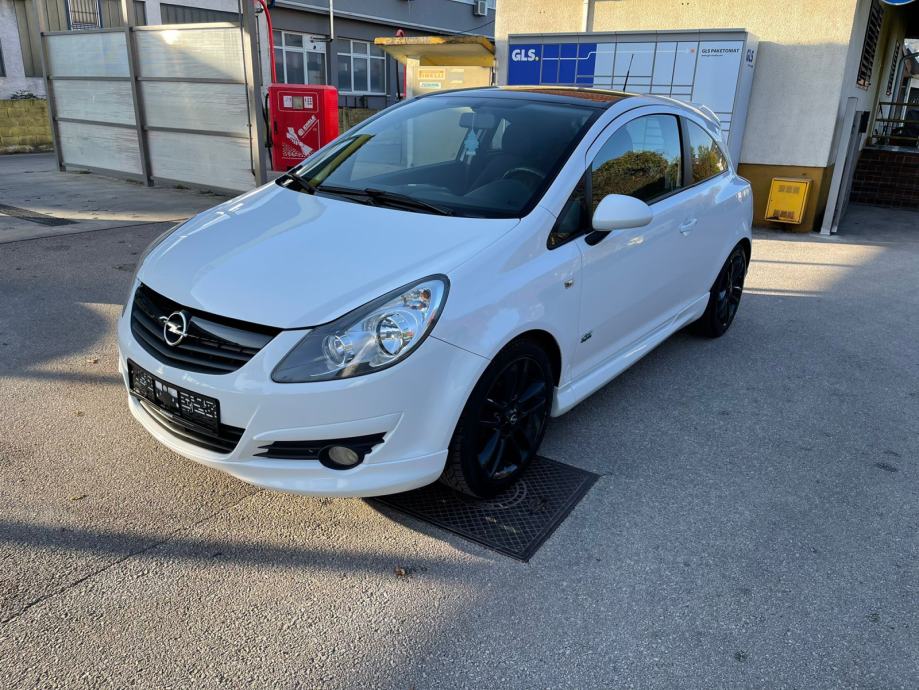 Opel Corsa 1,4 16V OPC LINE - COLOUR EDITION # REGA 01/2024 #, 2010 god.
