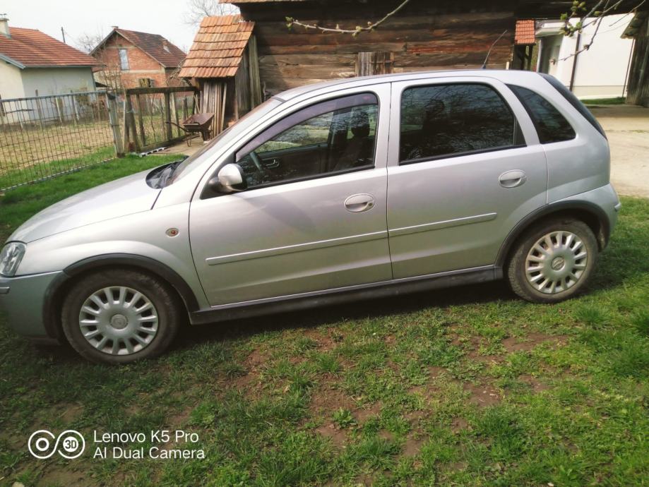 Opel Corsa 1,4 16V, 2004 god.