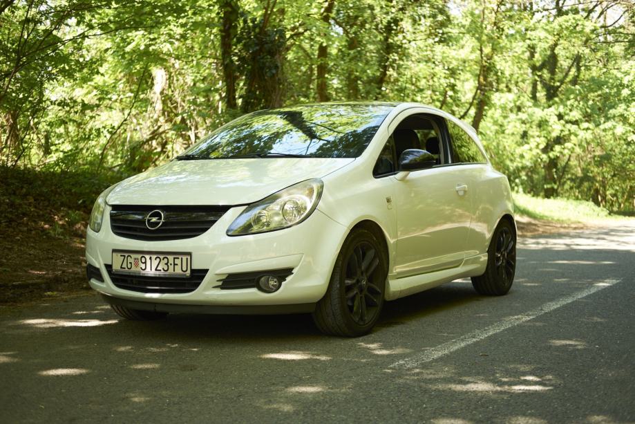 Opel Corsa 1,4 16V, 2009 god.