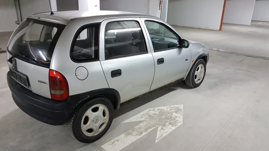Opel Corsa 1,7 D 1998 God., 1998 god.