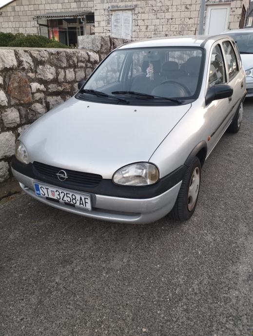 Opel Corsa Eco 1,4 i, 1998 god.