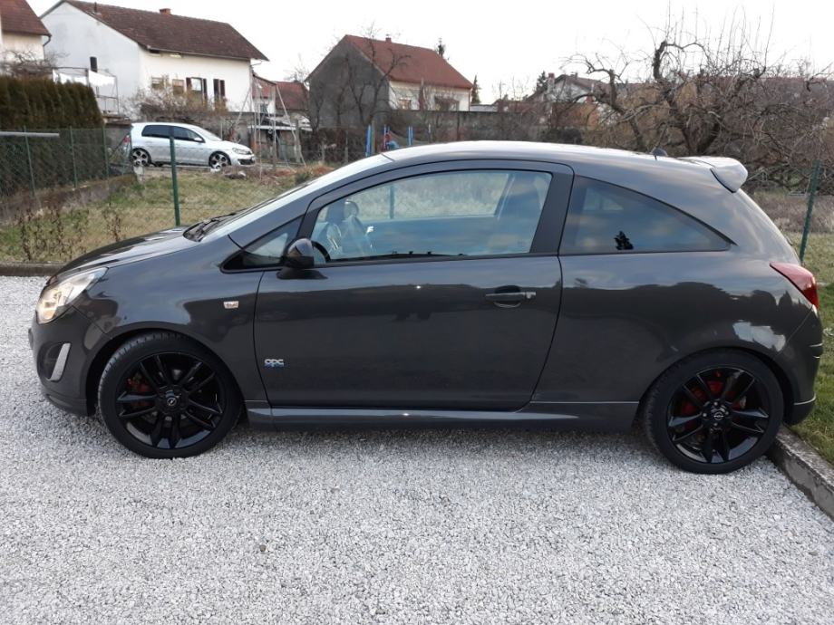 Opel Corsa Sport 1,3 CDTI OPC-line, 2013 god.