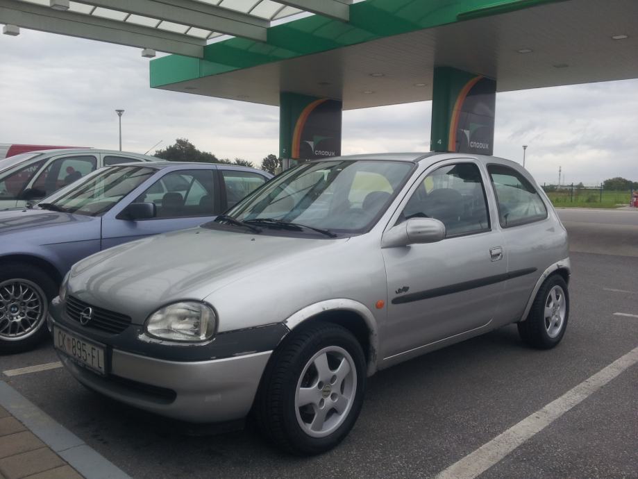 Opel Corsa Swing 1,2 i 16v reg. godinu dana, 1998 god.