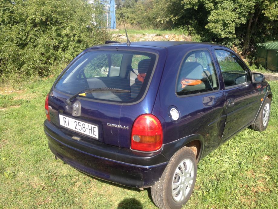 Opel Corsa Swing 1,4 i 16V, 1998 god.