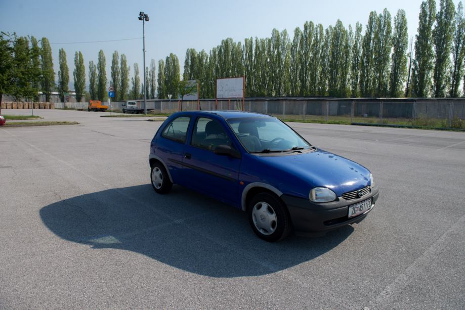 Opel Corsa Swing 1,4 i, 1997 god.