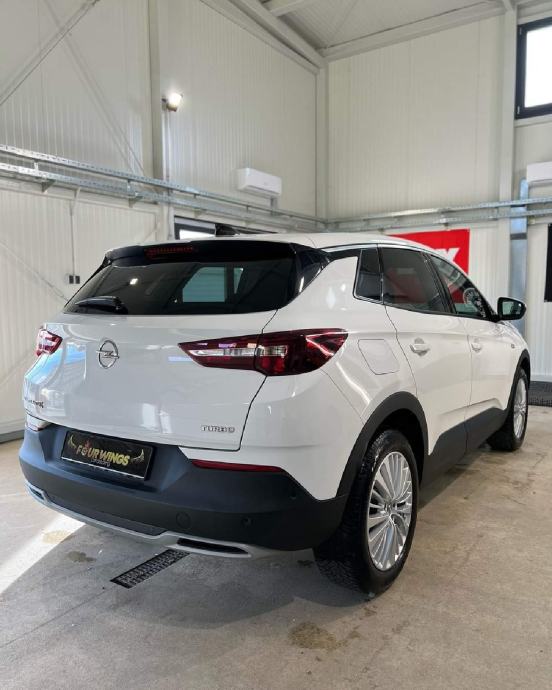 Opel Grandland 1,2 Turbo Business Innovation, 2018 god.