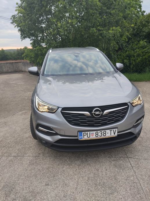 Opel Grandland X 1,2 Turbo automatik, 2018 god.