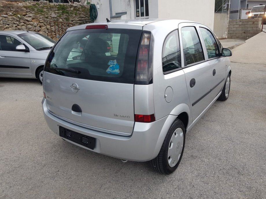 Opel Meriva 1,3 CDTI, model 2007, klima, el paket, novi lanac, nema5 ...