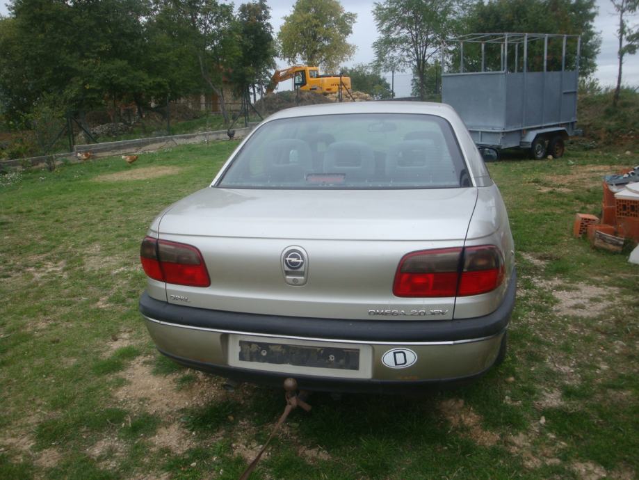 Opel Omega GL 2,0 i, 1991 god.